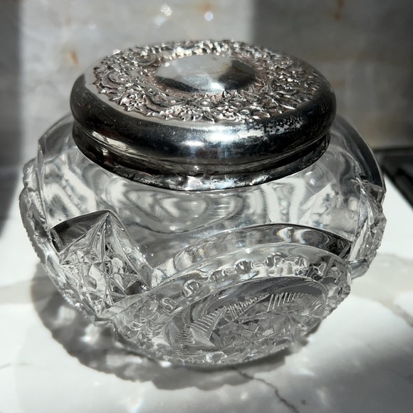 Wallace | Accents | Wallace Art Nouveau Era Sterling Silver Lid Cut ...